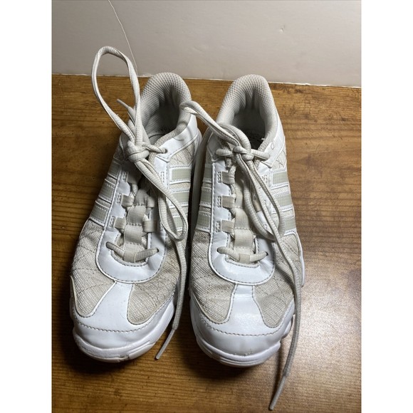 adidas | Shoes | Adidas Performance Girls Triple Cheer Shoe White 5 ...